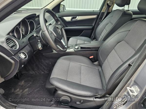 Grey Mercedes-Benz C-Class 2012 in Tartu, with an engine capacity of 2.10 L and mileage of 219 thousand km for 6990 €, photo 10 on AUTOMOTO.COM.LV