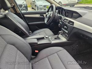 Pelēks Mercedes-Benz C-Class 2012 Tartu, ar dzinēja tilpumu 2.10 L un nobraukumu 219 tūkst. km par 6990 €, foto 14 vietnē AUTOMOTO.COM.LV