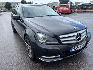 Pelēks Mercedes-Benz C-Class 2012 Tartu, ar dzinēja tilpumu 2.10 L un nobraukumu 235 tūkst. km par 6999 €, foto 3 vietnē AUTOMOTO.COM.LV