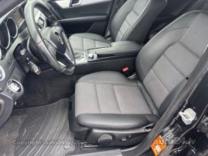 Pelēks Mercedes-Benz C-Class 2012 Tartu, ar dzinēja tilpumu 2.10 L un nobraukumu 235 tūkst. km par 6999 €, foto 12 vietnē AUTOMOTO.COM.LV