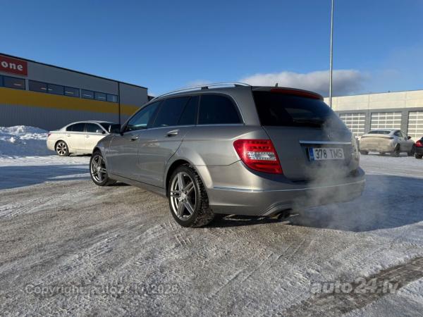 Grey Mercedes-Benz C-Class 2013 in Tallinn, with an engine capacity of 2.10 L and mileage of 260 thousand km for 8500 €, photo 4 on AUTOMOTO.COM.LV