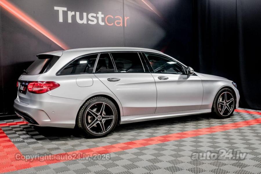 Grey Mercedes-Benz C-Class 2014 in Parnu, with an engine capacity of 2.10 L and mileage of 260 thousand km for 14500 €, photo 10 on AUTOMOTO.COM.LV