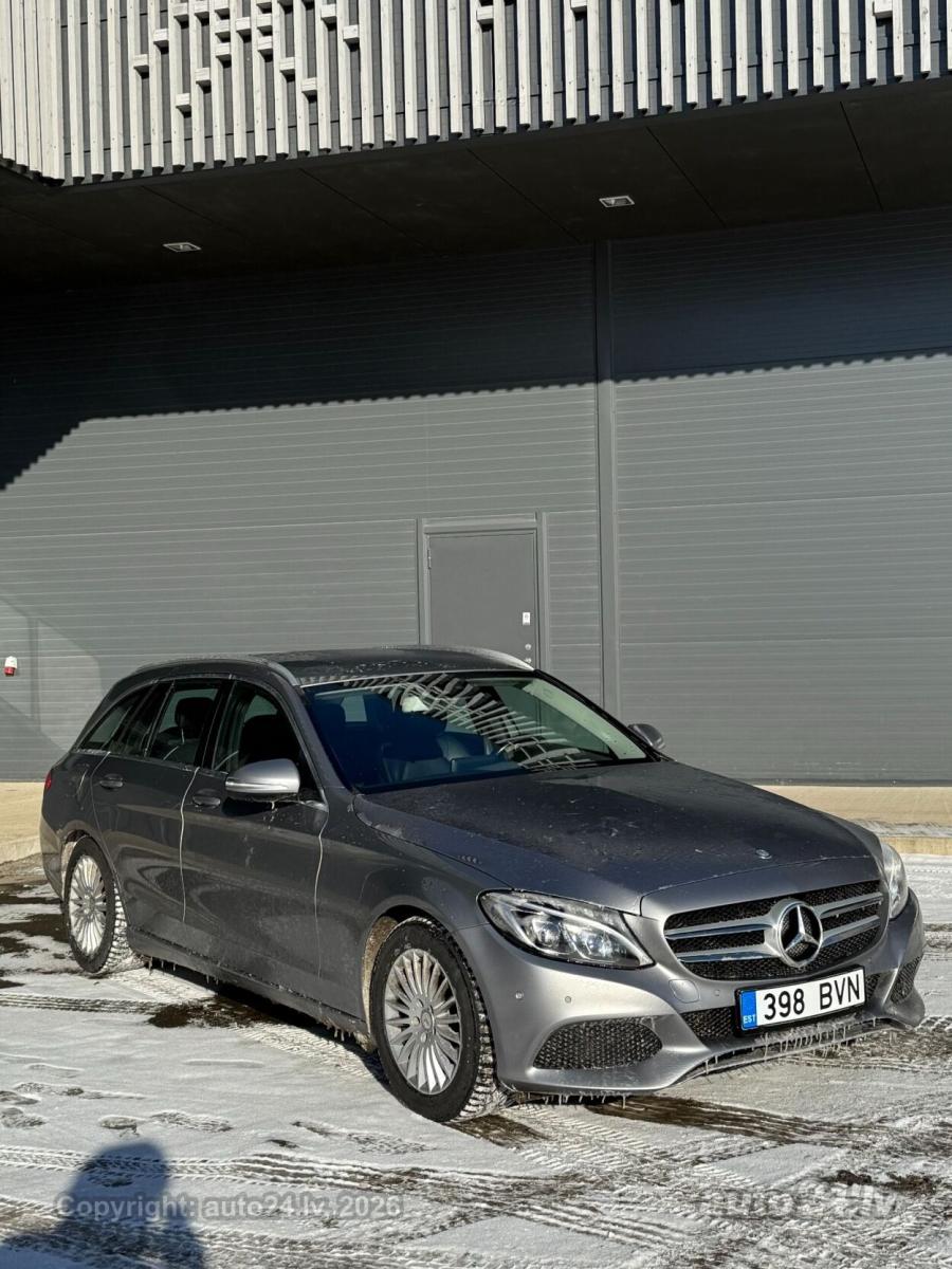 Pelēks Mercedes-Benz C-Class 2014 Tallina, ar dzinēja tilpumu 1.60 L un nobraukumu 261 tūkst. km par 11290 €, foto 1 vietnē AUTOMOTO.COM.LV