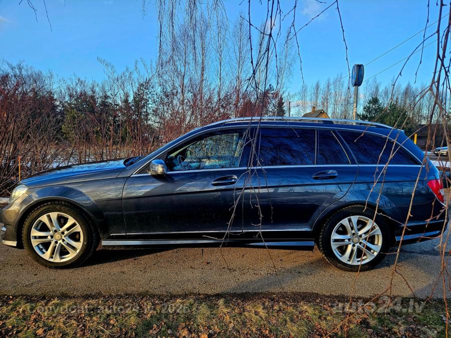 Pelēks Mercedes-Benz C-Class 2014 Tallina, ar dzinēja tilpumu 2.10 L un nobraukumu 411 tūkst. km par 6500 €, foto 4 vietnē AUTOMOTO.COM.LV