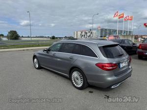 Grey Mercedes-Benz C-Class 2015 in Tallinn, with an engine capacity of 2.10 L and mileage of 240 thousand km for 14000 €, photo 5 on AUTOMOTO.COM.LV