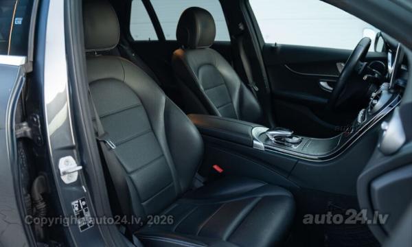 Pelēks Mercedes-Benz C-Class 2015 Tartu, ar dzinēja tilpumu 2.10 L un nobraukumu 249 tūkst. km par 14299 €, foto 11 vietnē AUTOMOTO.COM.LV