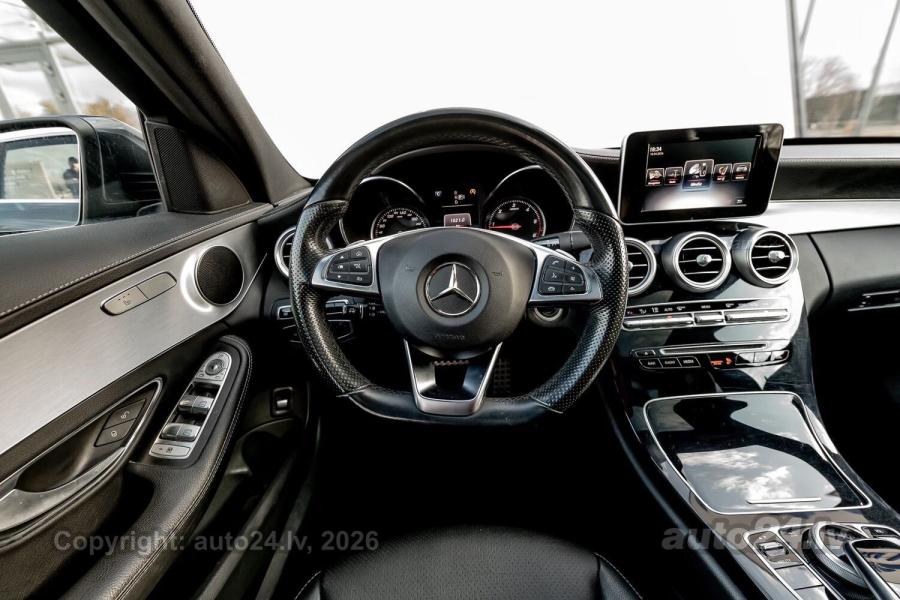 Pelēks Mercedes-Benz C-Class 2015 Pērnava, ar dzinēja tilpumu 2.10 L un nobraukumu 207 tūkst. km par 15890 €, foto 15 vietnē AUTOMOTO.COM.LV