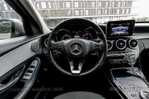 Grey Mercedes-Benz C-Class 2015 in Parnu, with an engine capacity of 2.10 L and mileage of 314 thousand km for 11990 €, photo 19 on AUTOMOTO.COM.LV