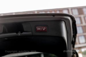 Grey Mercedes-Benz C-Class 2015 in Parnu, with an engine capacity of 2.10 L and mileage of 314 thousand km for 11990 €, photo 27 on AUTOMOTO.COM.LV