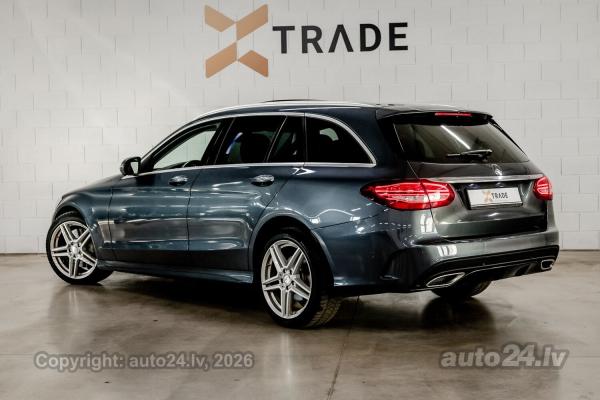 Pelēks Mercedes-Benz C-Class 2015 Pērnava, ar dzinēja tilpumu 2.10 L un nobraukumu 254 tūkst. km par 13990 €, foto 5 vietnē AUTOMOTO.COM.LV
