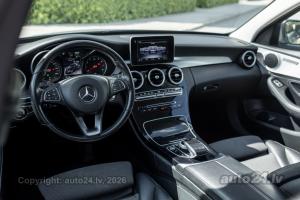 Pelēks Mercedes-Benz C-Class 2015 Tallina, ar dzinēja tilpumu 2.00 L un nobraukumu 290 tūkst. km par 9000 €, foto 10 vietnē AUTOMOTO.COM.LV