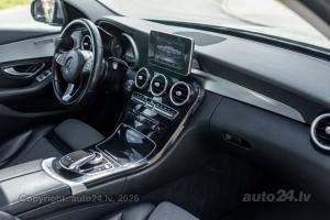 Pelēks Mercedes-Benz C-Class 2015 Tallina, ar dzinēja tilpumu 2.00 L un nobraukumu 290 tūkst. km par 9000 €, foto 12 vietnē AUTOMOTO.COM.LV