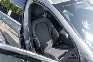 Pelēks Mercedes-Benz C-Class 2015 Tallina, ar dzinēja tilpumu 2.00 L un nobraukumu 290 tūkst. km par 9000 €, foto 14 vietnē AUTOMOTO.COM.LV