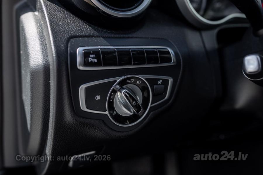 Pelēks Mercedes-Benz C-Class 2015 Tallina, ar dzinēja tilpumu 2.00 L un nobraukumu 290 tūkst. km par 9000 €, foto 17 vietnē AUTOMOTO.COM.LV