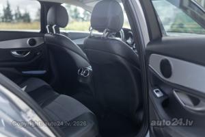 Pelēks Mercedes-Benz C-Class 2015 Tallina, ar dzinēja tilpumu 2.00 L un nobraukumu 290 tūkst. km par 9000 €, foto 24 vietnē AUTOMOTO.COM.LV