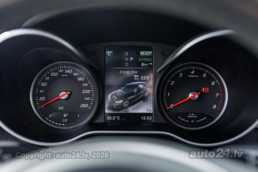 Pelēks Mercedes-Benz C-Class 2015 Tallina, ar dzinēja tilpumu 2.00 L un nobraukumu 290 tūkst. km par 9000 €, foto 30 vietnē AUTOMOTO.COM.LV