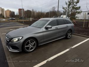 Серый Мерседес Ц-Класс 2015 в Таллин, объемом двигателя 1.60 л и пробегом 252 тыс. км за 10000 €, фото  на AUTOMOTO.COM.LV