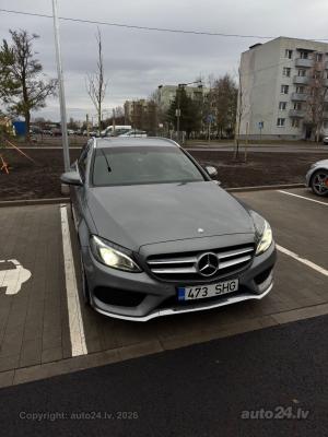 Серый Мерседес Ц-Класс 2015 в Таллин, объемом двигателя 1.60 л и пробегом 252 тыс. км за 10000 €, фото 12 на AUTOMOTO.COM.LV