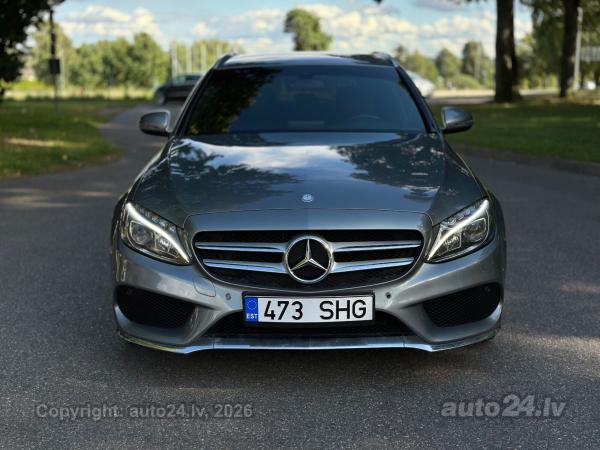 Grey Mercedes-Benz C-Class 2015 in Tartu, with an engine capacity of 1.60 L and mileage of 252 thousand km for 11500 €, photo 3 on AUTOMOTO.COM.LV