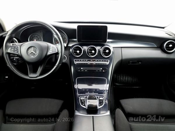 Grey Mercedes-Benz C-Class 2015 in Tallinn, with an engine capacity of 1.60 L and mileage of 295 thousand km for 6999 €, photo 6 on AUTOMOTO.COM.LV