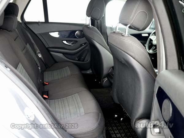 Grey Mercedes-Benz C-Class 2015 in Tallinn, with an engine capacity of 1.60 L and mileage of 295 thousand km for 6999 €, photo 8 on AUTOMOTO.COM.LV
