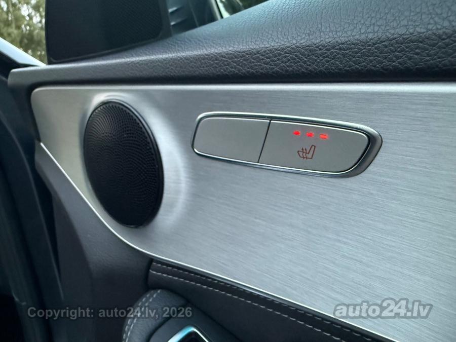 Pelēks Mercedes-Benz C-Class 2015 Tartu, ar dzinēja tilpumu 2.10 L un nobraukumu 234 tūkst. km par 11900 €, foto 15 vietnē AUTOMOTO.COM.LV