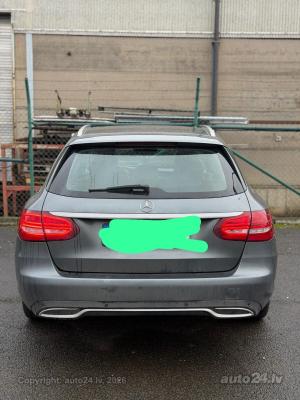 Pelēks Mercedes-Benz C-Class 2016 Rīga, ar dzinēja tilpumu 2.20 L un nobraukumu 300 tūkst. km par 13000 €, foto 3 vietnē AUTOMOTO.COM.LV