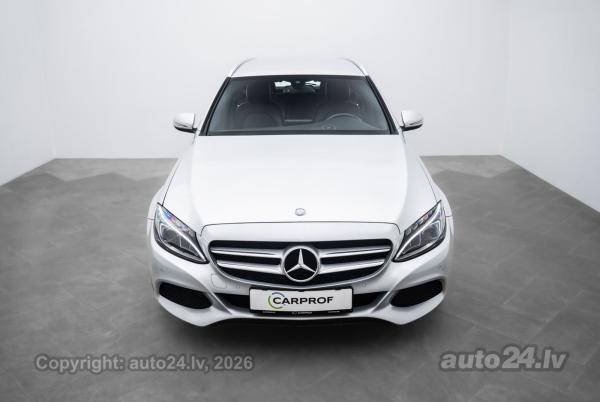 Grey Mercedes-Benz C-Class 2016 in Tallinn, with an engine capacity of 2.10 L and mileage of 186 thousand km for 12499 €, photo 2 on AUTOMOTO.COM.LV