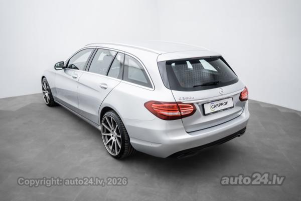 Grey Mercedes-Benz C-Class 2016 in Tallinn, with an engine capacity of 2.10 L and mileage of 186 thousand km for 12499 €, photo 6 on AUTOMOTO.COM.LV