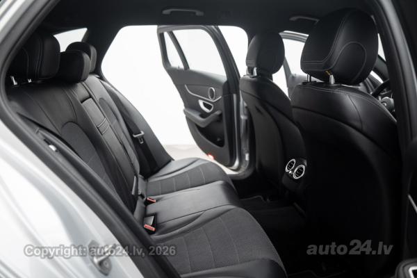 Grey Mercedes-Benz C-Class 2016 in Tallinn, with an engine capacity of 2.10 L and mileage of 186 thousand km for 12499 €, photo 9 on AUTOMOTO.COM.LV