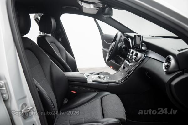 Grey Mercedes-Benz C-Class 2016 in Tallinn, with an engine capacity of 2.10 L and mileage of 186 thousand km for 12499 €, photo 10 on AUTOMOTO.COM.LV