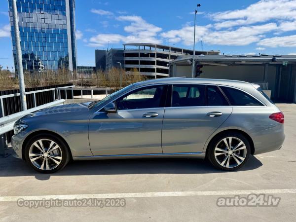 Grey Mercedes-Benz C-Class 2016 in Tallinn, with an engine capacity of 2.00 L and mileage of 130 thousand km for 14990 €, photo 6 on AUTOMOTO.COM.LV