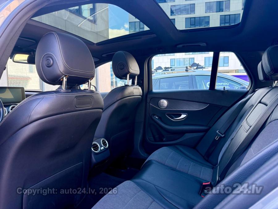 Pelēks Mercedes-Benz C-Class 2016 Tallina, ar dzinēja tilpumu 2.00 L un nobraukumu 130 tūkst. km par 14990 €, foto 12 vietnē AUTOMOTO.COM.LV
