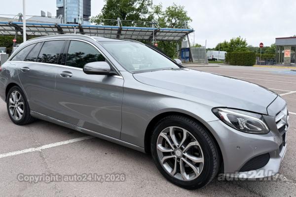Pelēks Mercedes-Benz C-Class 2016 Tallina, ar dzinēja tilpumu 2.10 L un nobraukumu 243 tūkst. km par 15000 €, foto 2 vietnē AUTOMOTO.COM.LV