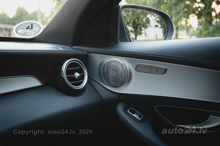 Pelēks Mercedes-Benz C-Class 2016 Tartu, ar dzinēja tilpumu 2.10 L un nobraukumu 213 tūkst. km par 13500 €, foto 15 vietnē AUTOMOTO.COM.LV