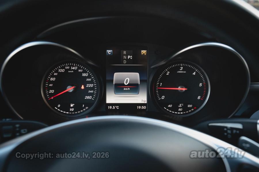 Pelēks Mercedes-Benz C-Class 2016 Tartu, ar dzinēja tilpumu 2.10 L un nobraukumu 213 tūkst. km par 13500 €, foto 19 vietnē AUTOMOTO.COM.LV