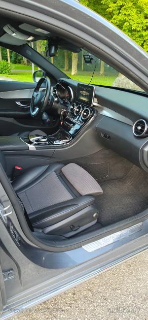 Grey Mercedes-Benz C-Class 2016 in Tartu, with an engine capacity of 2.10 L and mileage of 234 thousand km for 17000 €, photo 11 on AUTOMOTO.COM.LV