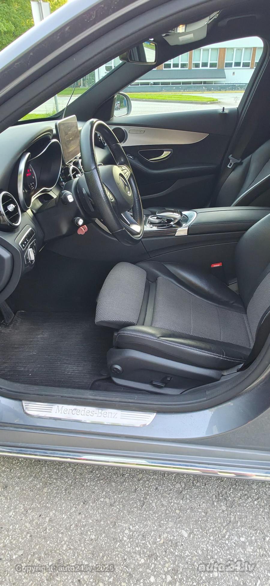 Grey Mercedes-Benz C-Class 2016 in Tartu, with an engine capacity of 2.10 L and mileage of 234 thousand km for 17000 €, photo 12 on AUTOMOTO.COM.LV