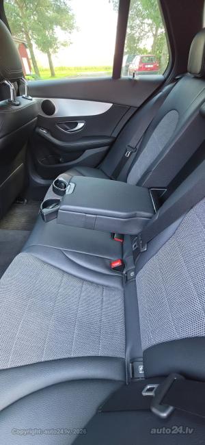 Grey Mercedes-Benz C-Class 2016 in Tartu, with an engine capacity of 2.10 L and mileage of 234 thousand km for 17000 €, photo 22 on AUTOMOTO.COM.LV