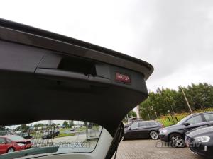 Pelēks Mercedes-Benz C-Class 2016 Tartu, ar dzinēja tilpumu 2.10 L un nobraukumu 205 tūkst. km par 13500 €, foto 21 vietnē AUTOMOTO.COM.LV