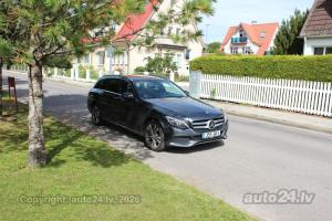 Grey Mercedes-Benz C-Class 2016 in Tallinn, with an engine capacity of 2.00 L and mileage of 275 thousand km for 12000 €, photo 6 on AUTOMOTO.COM.LV