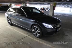 Grey Mercedes-Benz C-Class 2016 in Tallinn, with an engine capacity of 2.00 L and mileage of 275 thousand km for 12000 €, photo 10 on AUTOMOTO.COM.LV