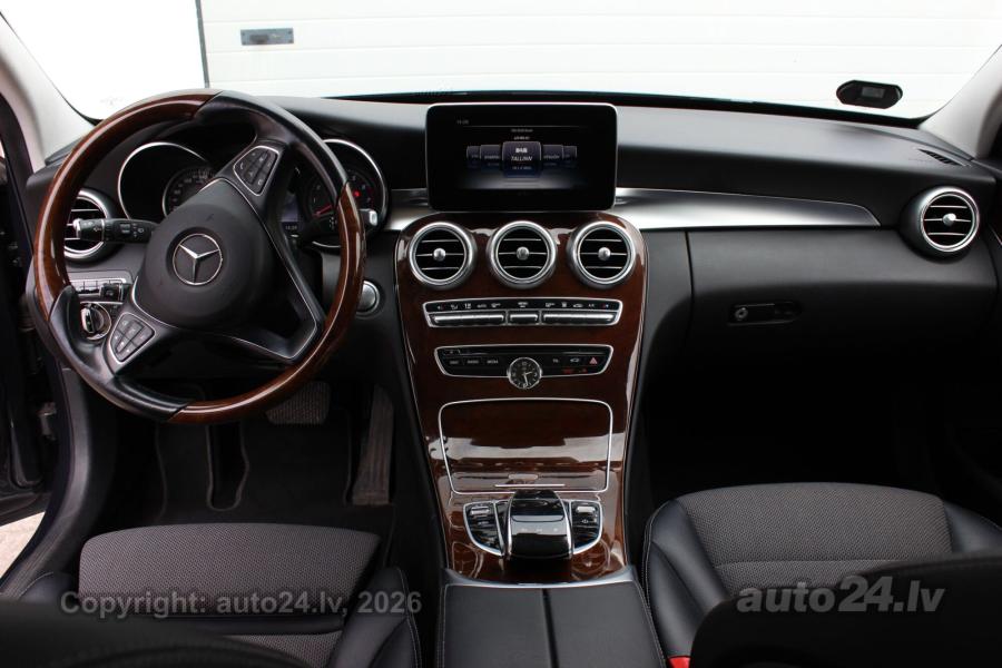 Grey Mercedes-Benz C-Class 2016 in Tallinn, with an engine capacity of 2.00 L and mileage of 275 thousand km for 12000 €, photo 13 on AUTOMOTO.COM.LV