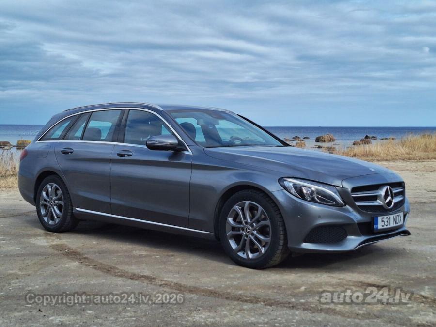 Grey Mercedes-Benz C-Class 2017 in Tallinn, with an engine capacity of 2.10 L and mileage of 309 thousand km for 11500 €, photo 2 on AUTOMOTO.COM.LV