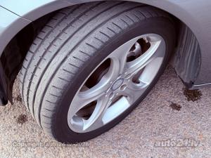 Grey Mercedes-Benz C-Class 2017 in Tallinn, with an engine capacity of 2.10 L and mileage of 235 thousand km for 17900 €, photo 17 on AUTOMOTO.COM.LV