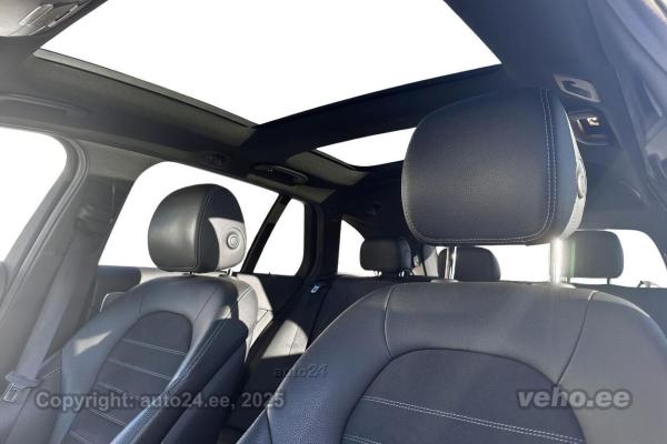 Pelēks Mercedes-Benz C-Class 2018 Pērnava, ar dzinēja tilpumu 2.00 L un nobraukumu 154 tūkst. km par 21900 €, foto 11 vietnē AUTOMOTO.COM.LV
