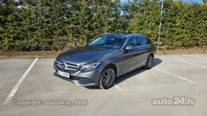 Grey Mercedes-Benz C-Class 2018 in Tallinn, with an engine capacity of 2.10 L and mileage of 136 thousand km for 23500 €, photo 6 on AUTOMOTO.COM.LV