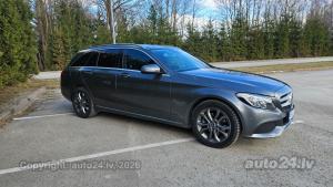 Grey Mercedes-Benz C-Class 2018 in Tallinn, with an engine capacity of 2.10 L and mileage of 136 thousand km for 23500 €, photo 12 on AUTOMOTO.COM.LV