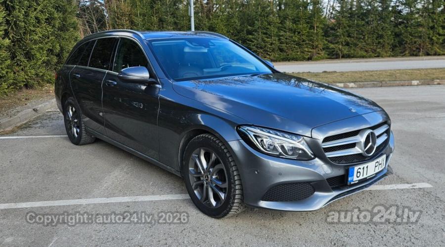Pelēks Mercedes-Benz C-Class 2018 Tallina, ar dzinēja tilpumu 2.10 L un nobraukumu 136 tūkst. km par 23500 €, foto 4 vietnē AUTOMOTO.COM.LV