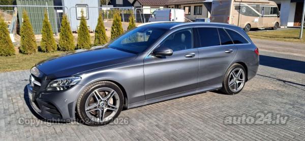 Grey Mercedes-Benz C-Class 2018 in Tallinn, with an engine capacity of 2.00 L and mileage of 175 thousand km for 21500 €, photo 1 on AUTOMOTO.COM.LV